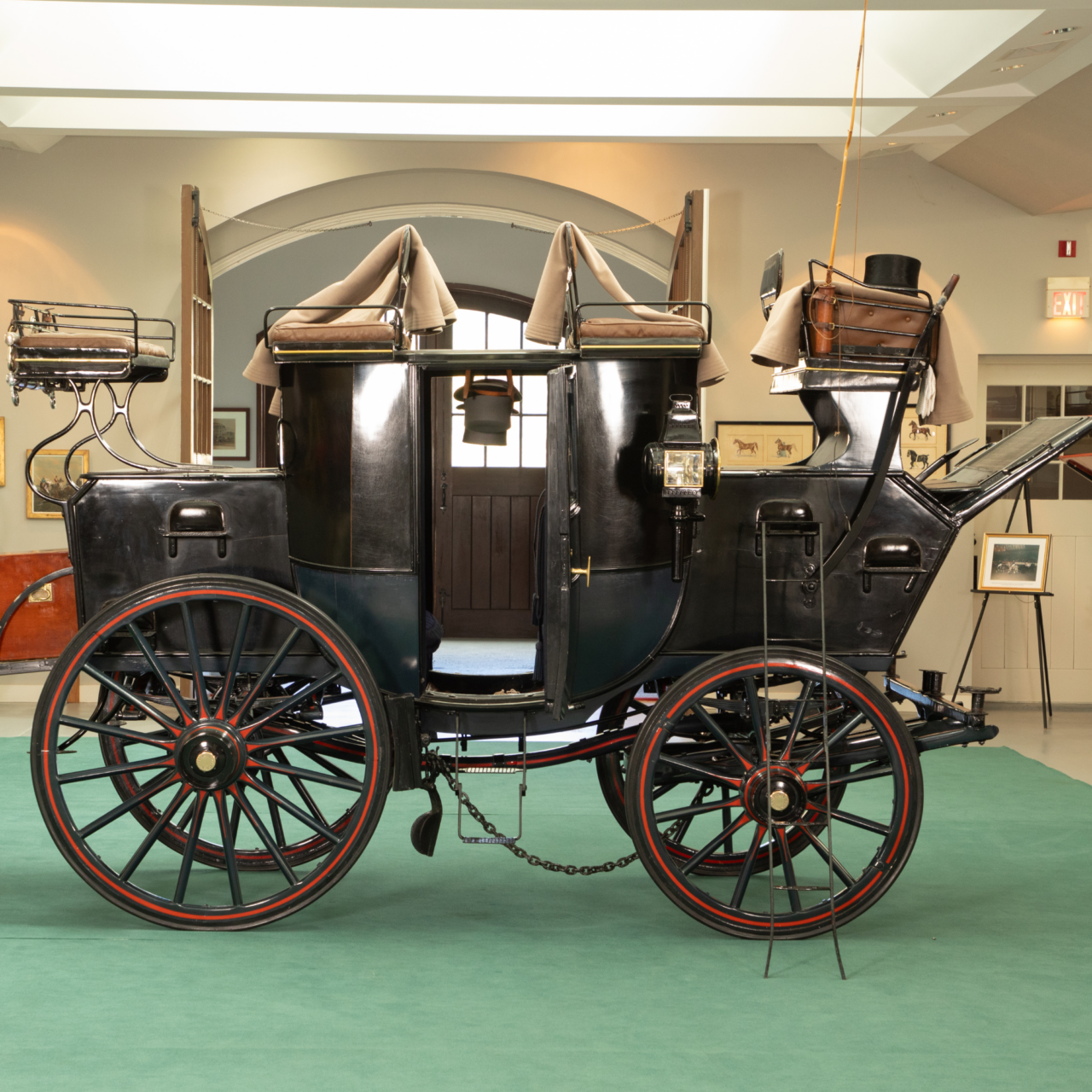 Carriage House Tours - Wethersfield Estate & Garden